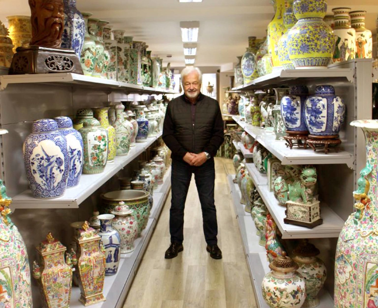 Leading Chinese and Japanese Antique Dealer | Kevin Page